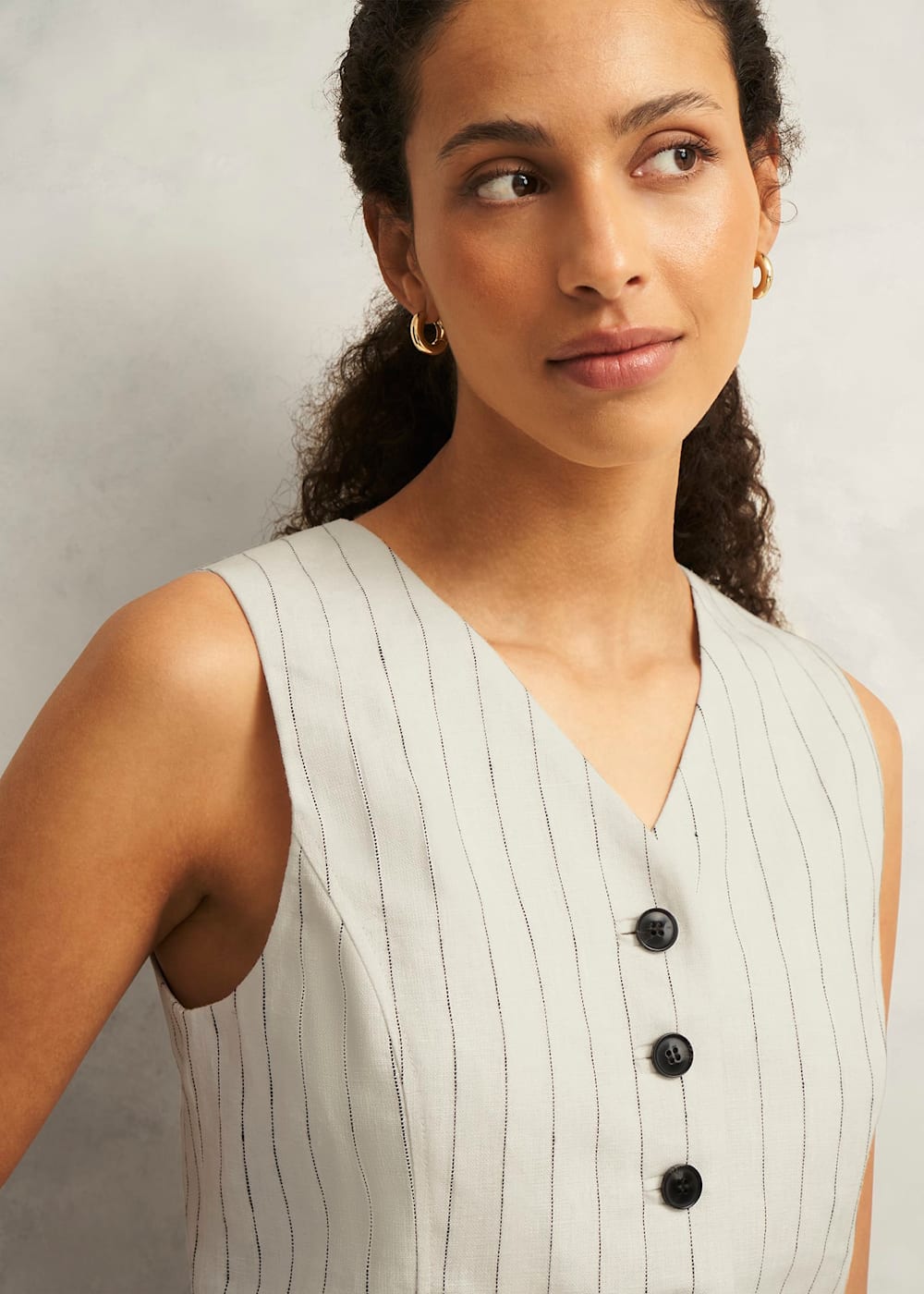 Groombridge Vest | Hobbs US | Groombridge Vest | Hobbs US |